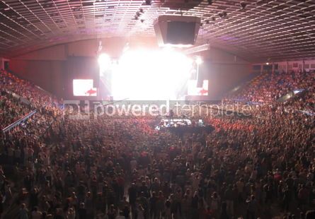 Foto - aplausos da multidão em uma sala de concertos Photo Stock 59526