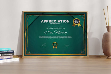 Certificate Design Layout | Stationery | MightyDesign | 116817 ...