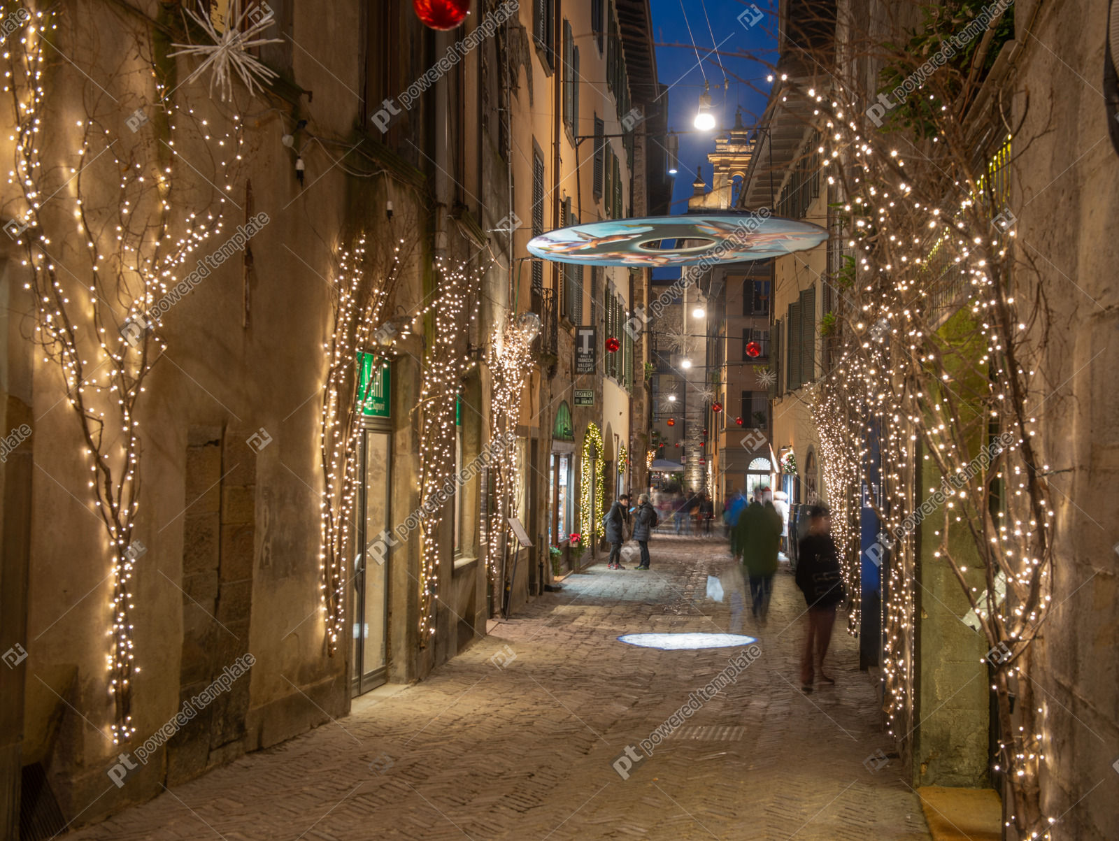 Christmas Lights in the Streets of Old Bergamoストックフォト148481